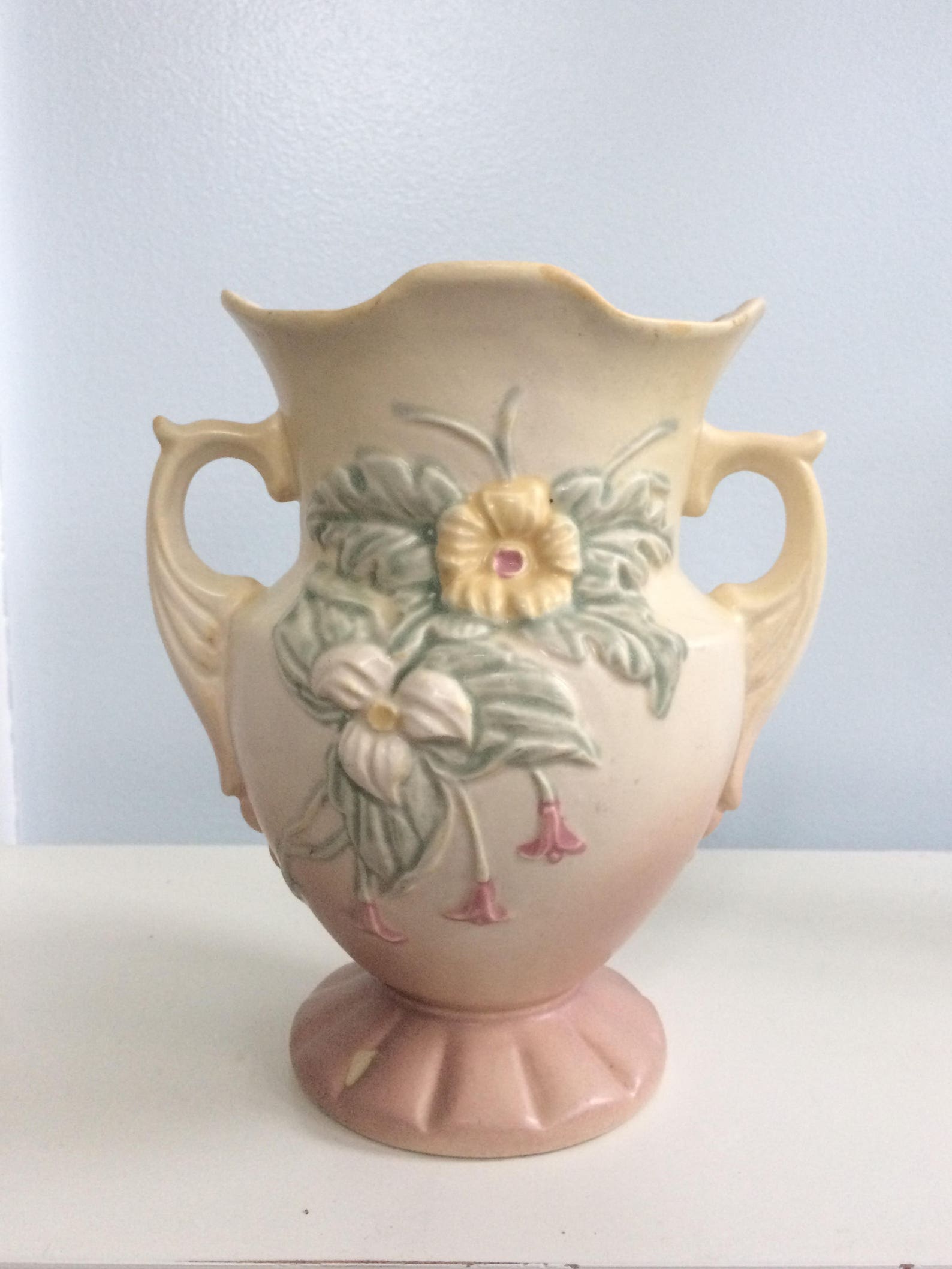 Hull Art Pottery Vase Wildflower Pattern Pink Fuchsia - Etsy