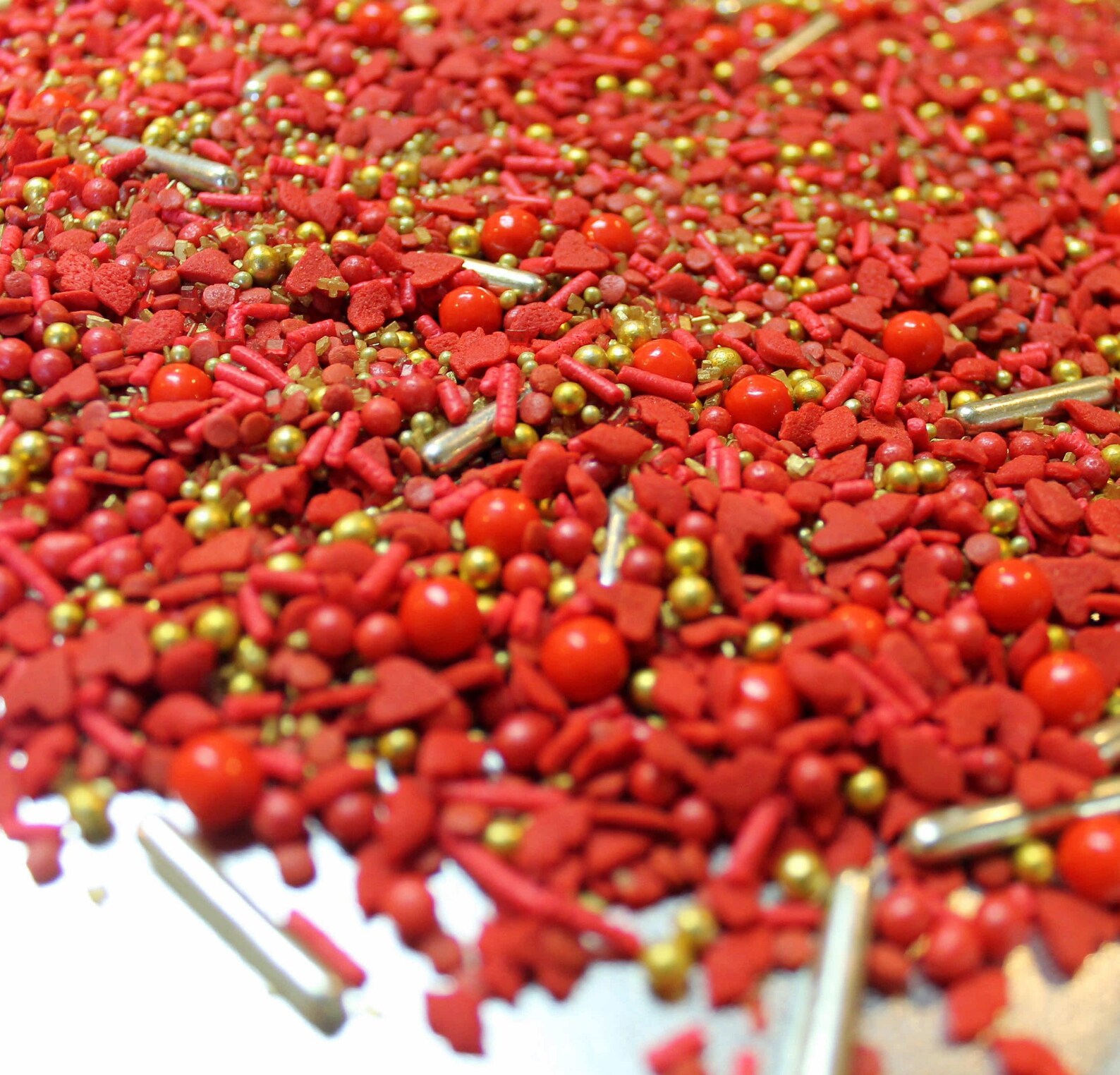 Hugs & Kisses Edible Sprinkles - 4 Oz - Etsy