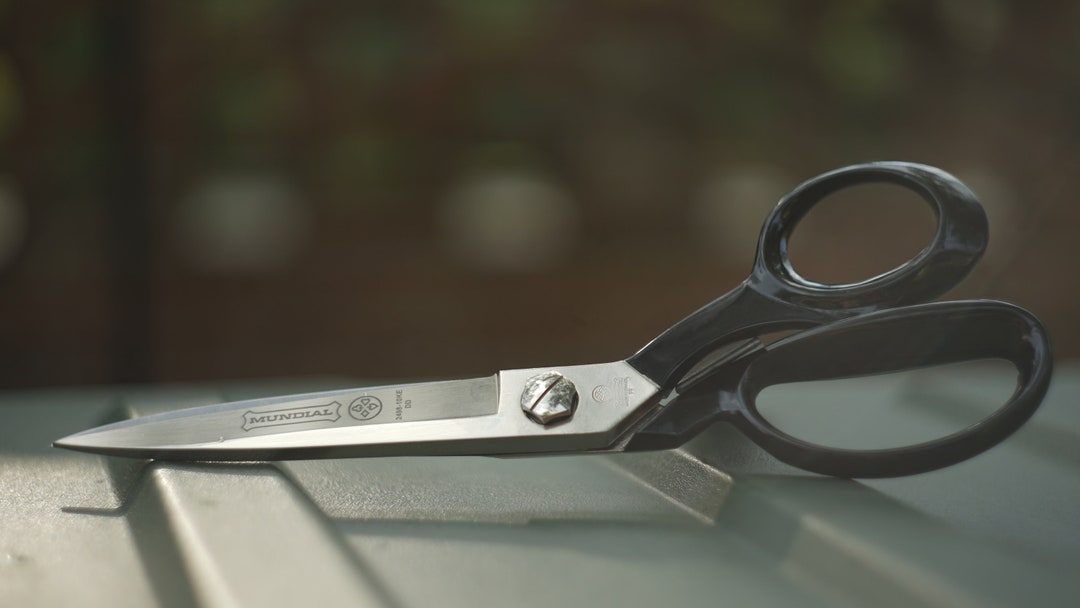 Mundial Stainless Steel Scissors, Razor Sharp, Heavy-duty Shears for ...