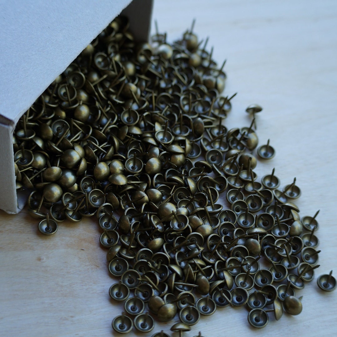 Decorative Upholstery Nails, 5/8