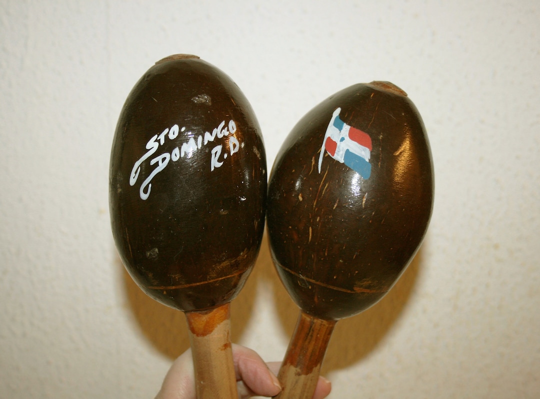 Wooden Maracas, Souvenir Santo Domingo Vintage, Wooden Shakers, Musical ...