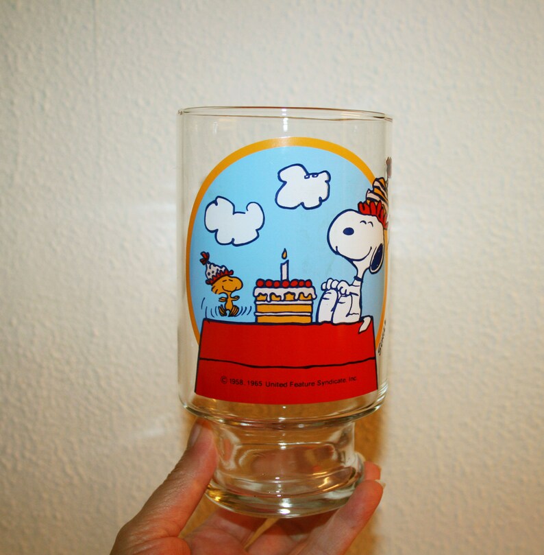 RARE HAPPY BIRTHDAY, Snoopy Vase Glass, Snoopy Peanuts 30oz Vintage 80s ...