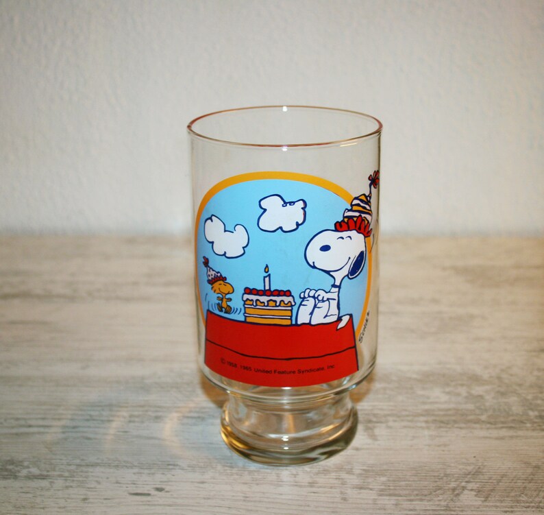 RARE HAPPY BIRTHDAY, Snoopy Vase Glass, Snoopy Peanuts 30oz Vintage 80s ...