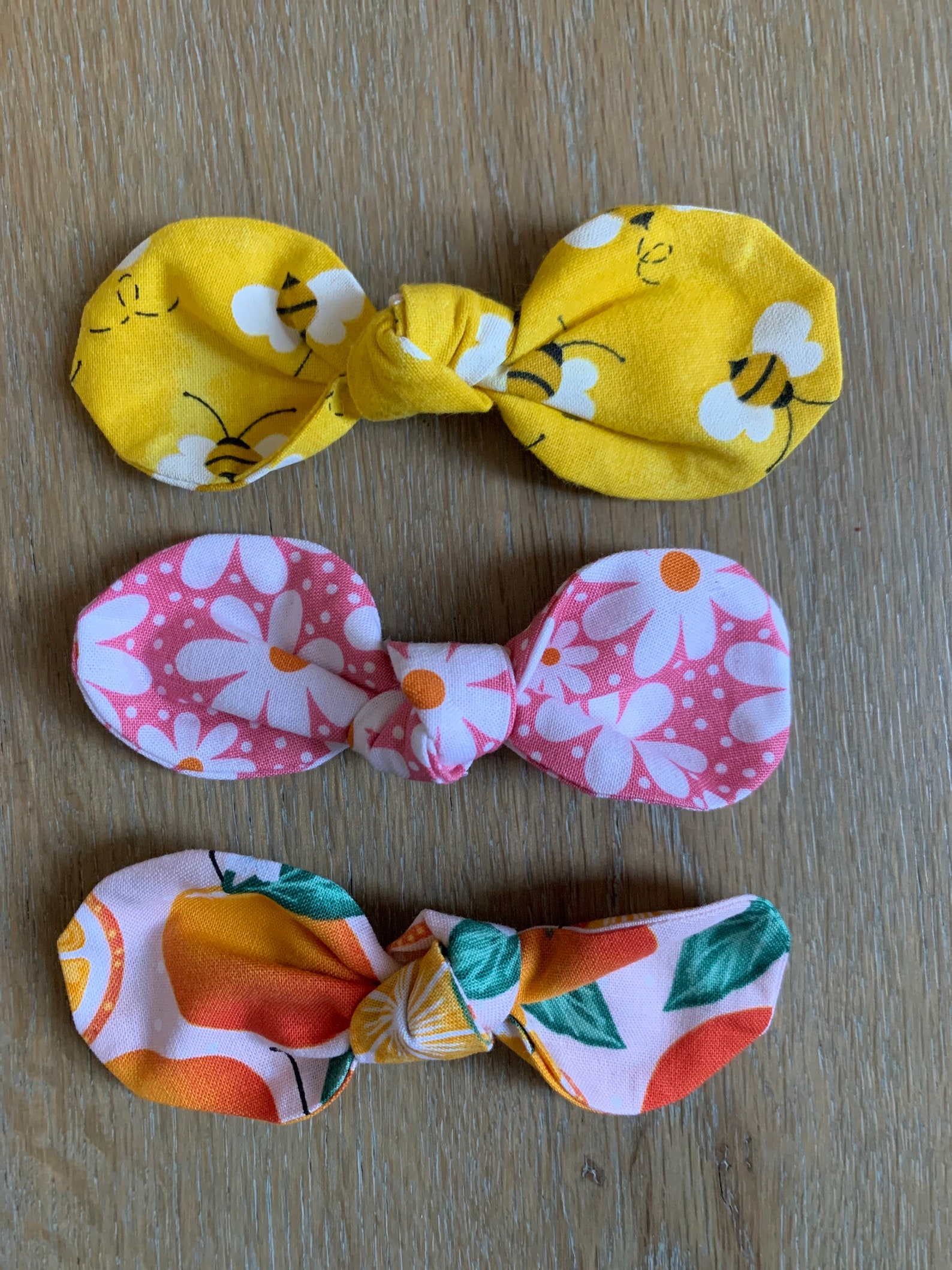 Hair bow ANY FABRIC girl hair bows floral bows match your | Etsy