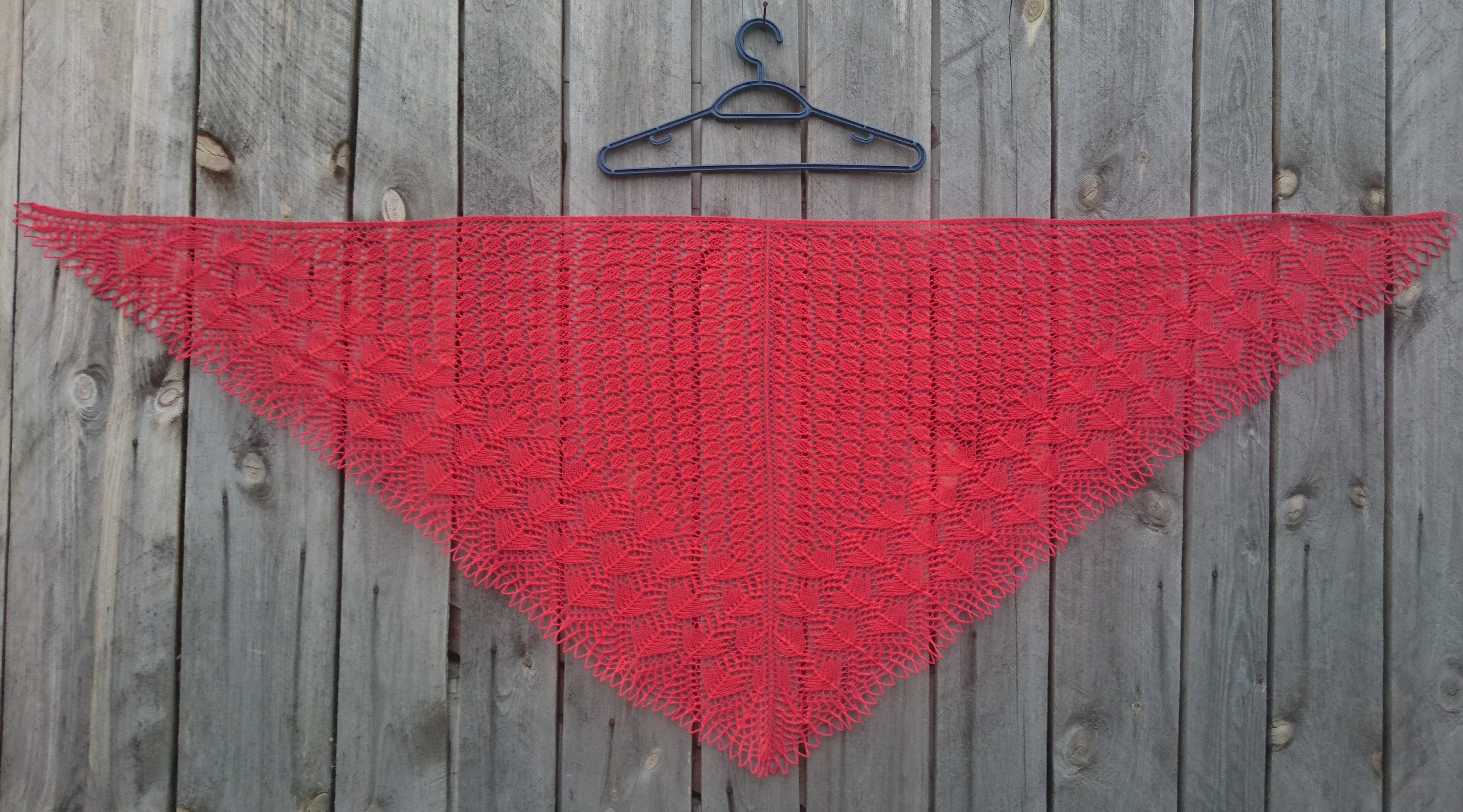 Red Triangular Knitted Shawl, Handmade Knitted Lace Woolen Shawl, Red ...