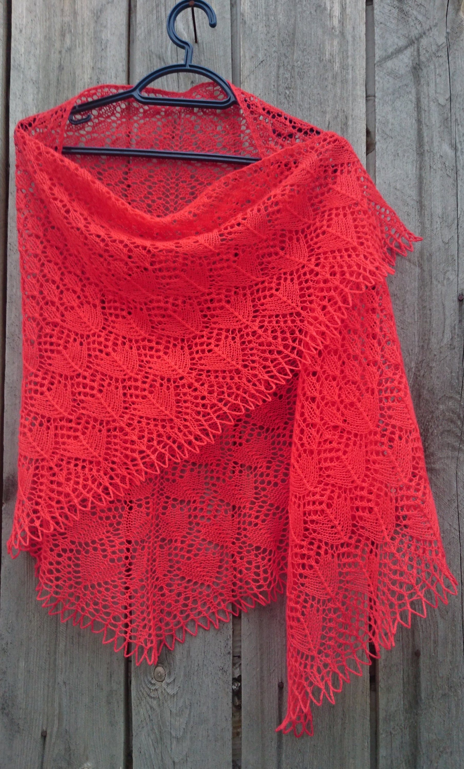 Red Triangular Knitted Shawl, Handmade Knitted Lace Woolen Shawl, Red ...
