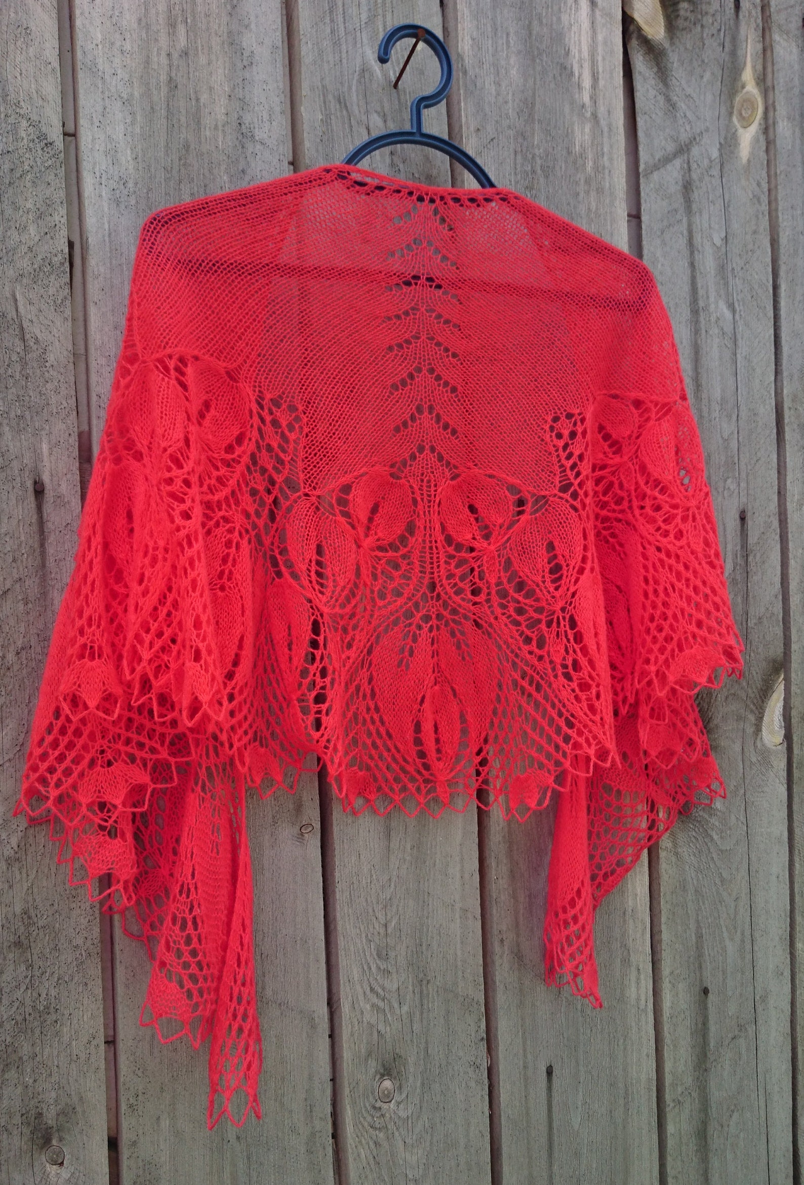 Red Wool Lace Shawl, Beautiful Border Semi-circular Shawl, Knitted ...