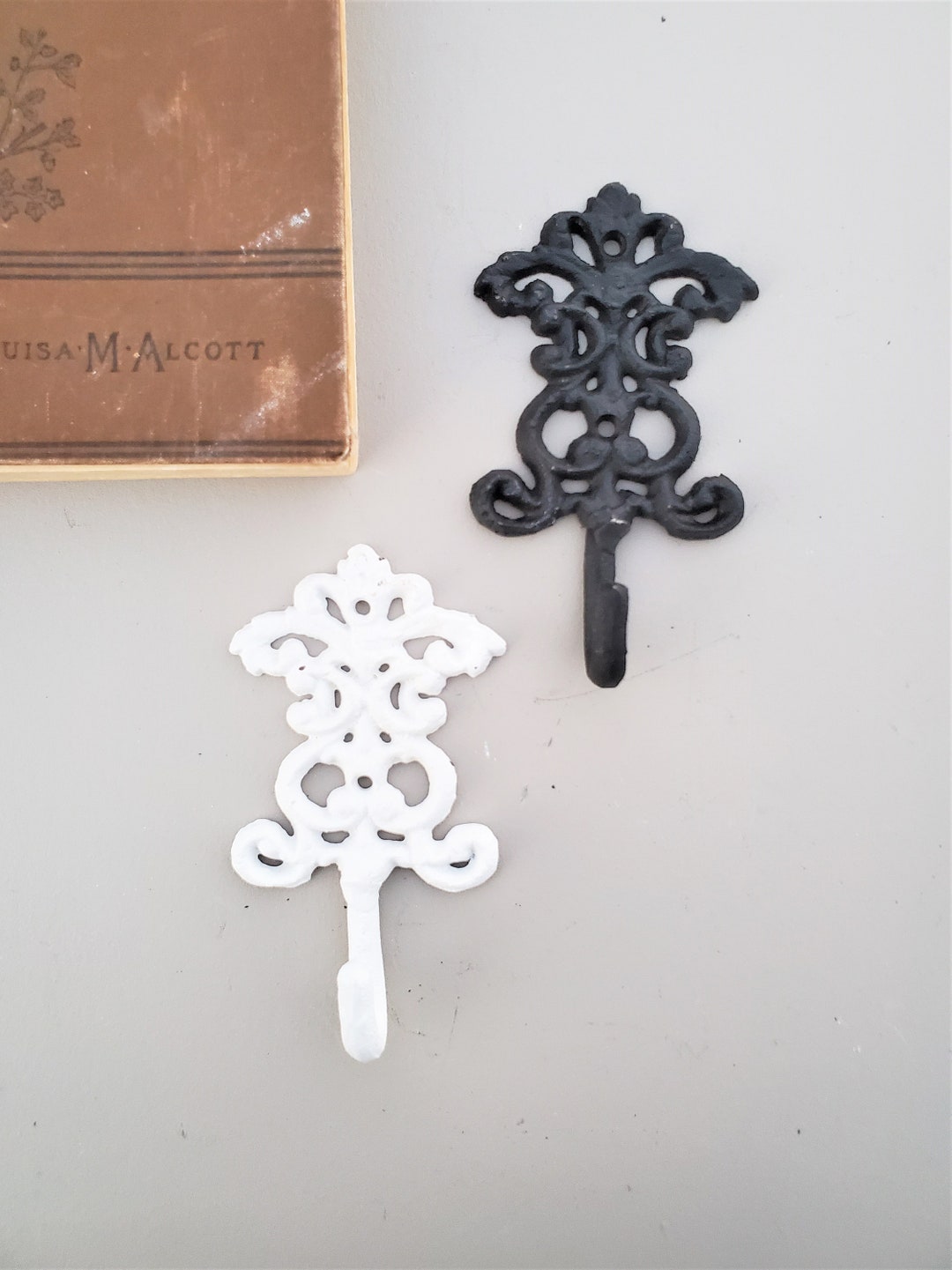 Small Ornate Wall Hooks, Small Wall Hooks, Vintage Style Coat Hooks ...
