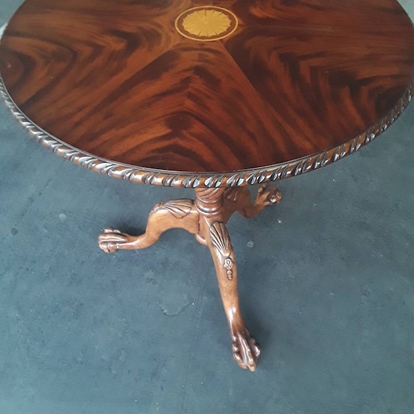 Claw Foot Table - Etsy