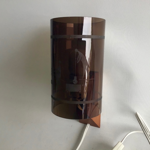 Home & Living Presentation of the glass making and blowing process ...