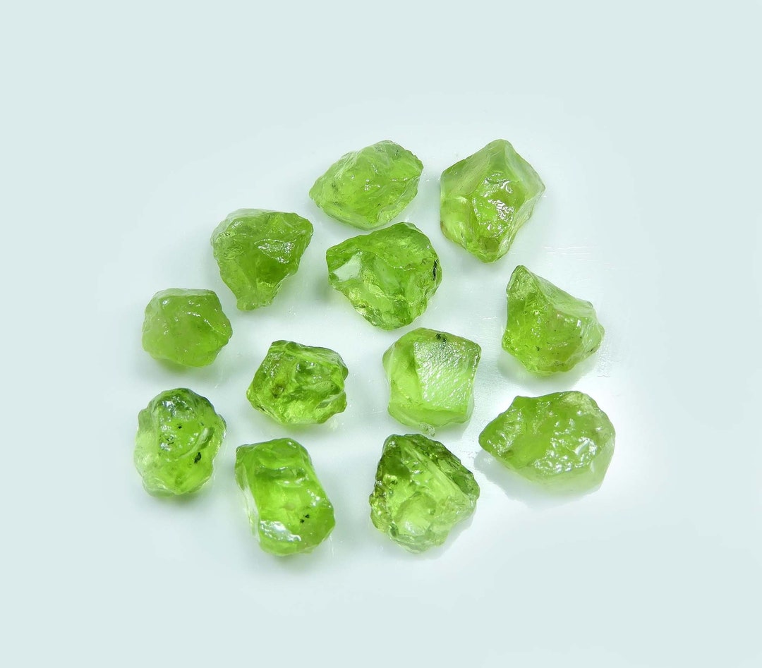 100 Pcs. Natural Peridot Rough, Peridot Crystal, Raw Peridot, Peridot ...