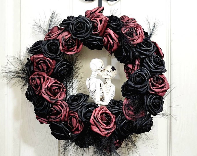 Romantic Goth Wreath, Valloween, Skeleton Wreath - Etsy