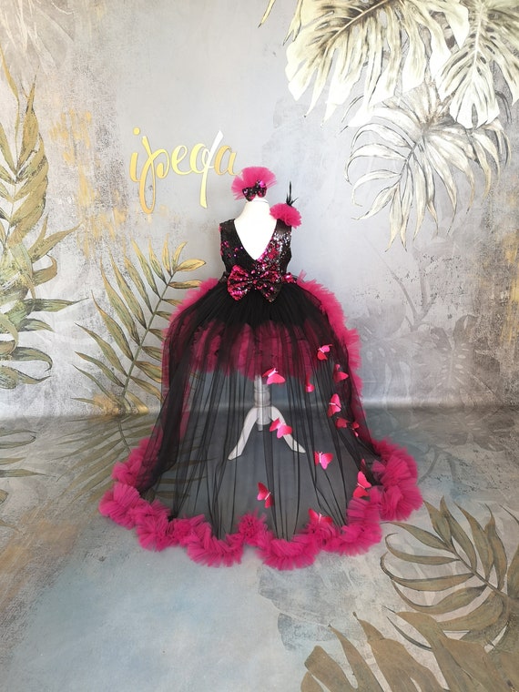 Ladies gown frock store