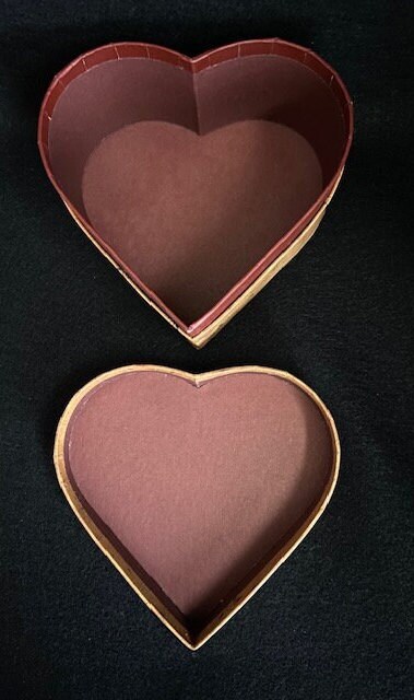 Vintage Bob's Boxes Primitives wallpaper Box Heart Shaped Box With ...