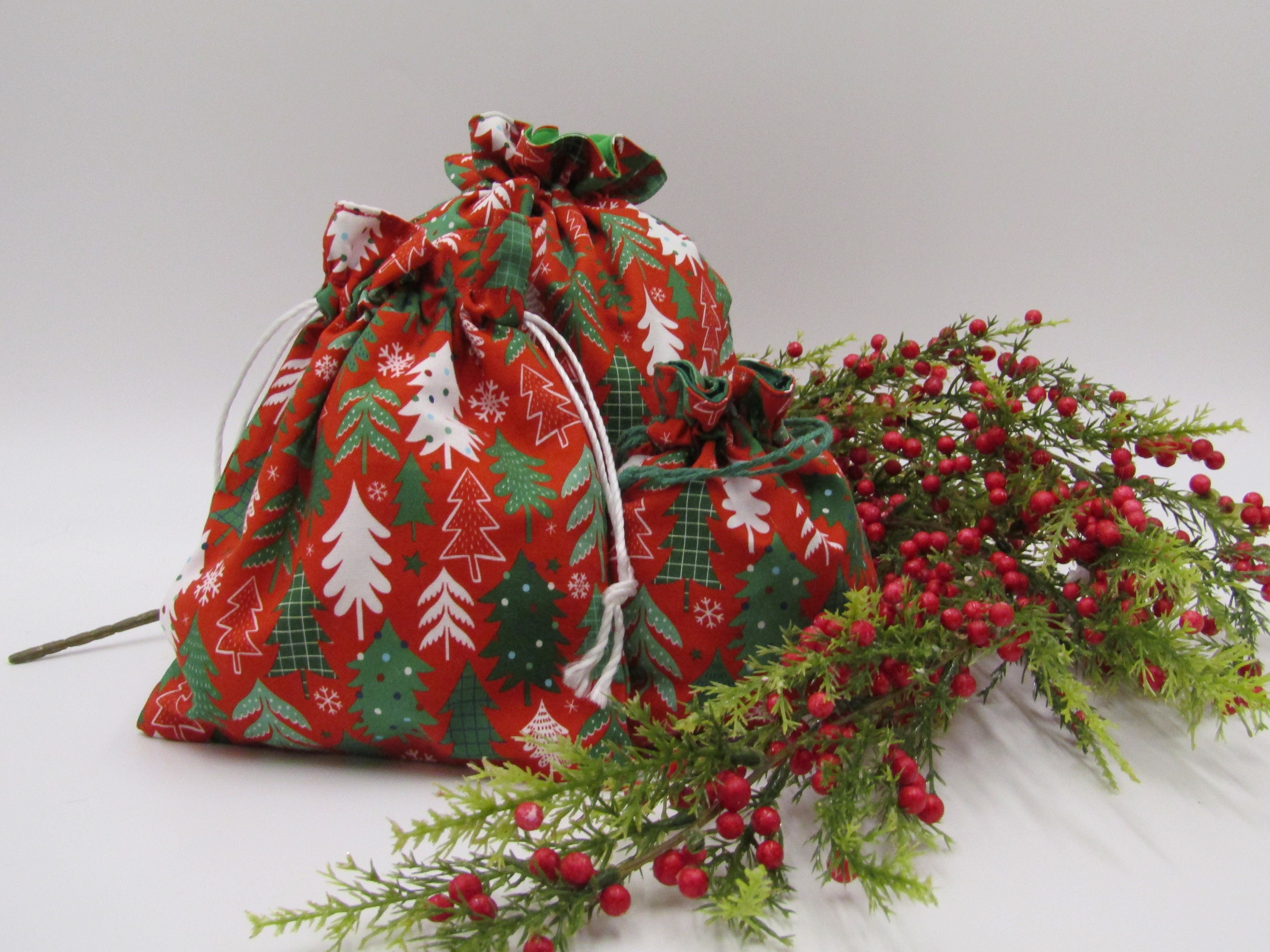 Christmas Cloth Gift Bags Lined Fabric Bag Unique Reusable - Etsy