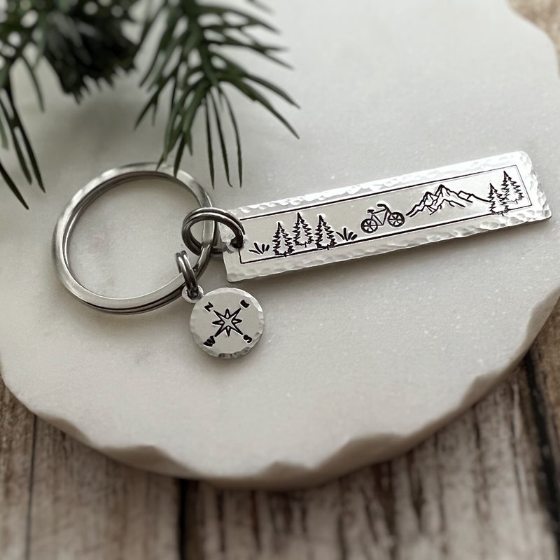 Mountain Keychain - Etsy