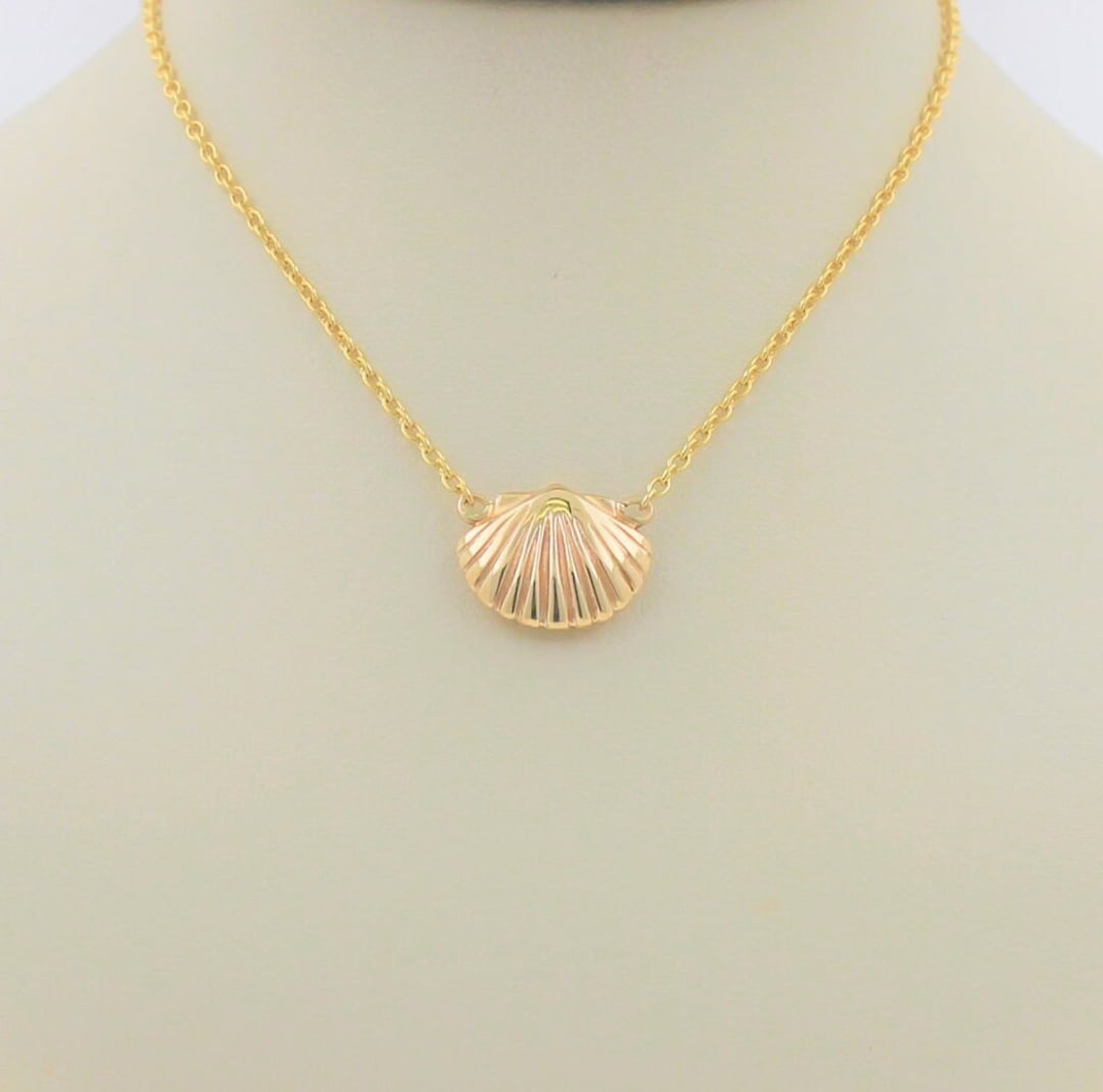 Vintage 1960s Handmade 14K Solid Yellow Gold Clam Shell Necklace. 14K ...