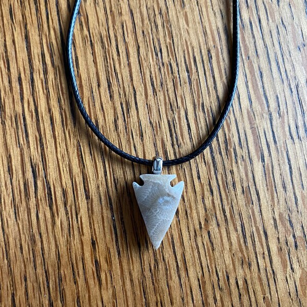 Stone Arrowhead Necklace - Etsy