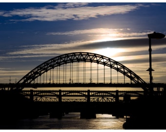 Newcastle Silhouette - Etsy UK