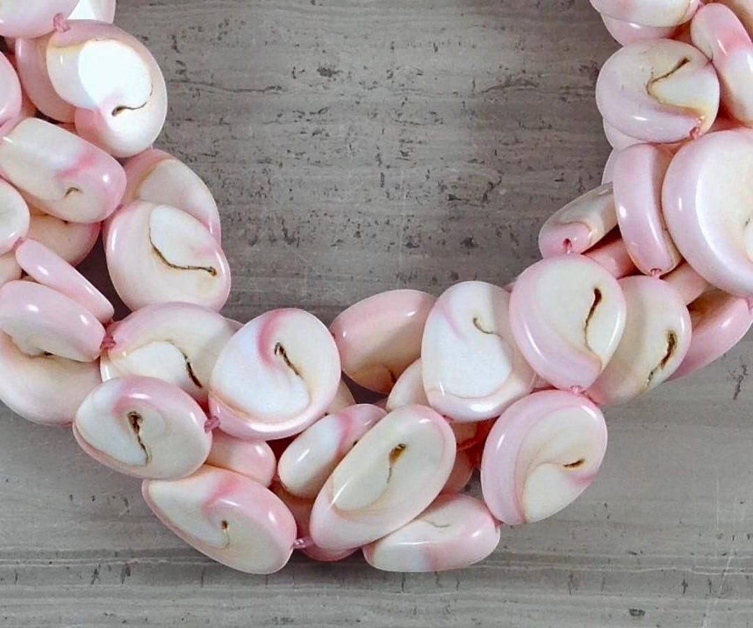 Queen Conch Shell, Teardrop With Swirl Pattern, 13-20mmx 21-26mm - Etsy