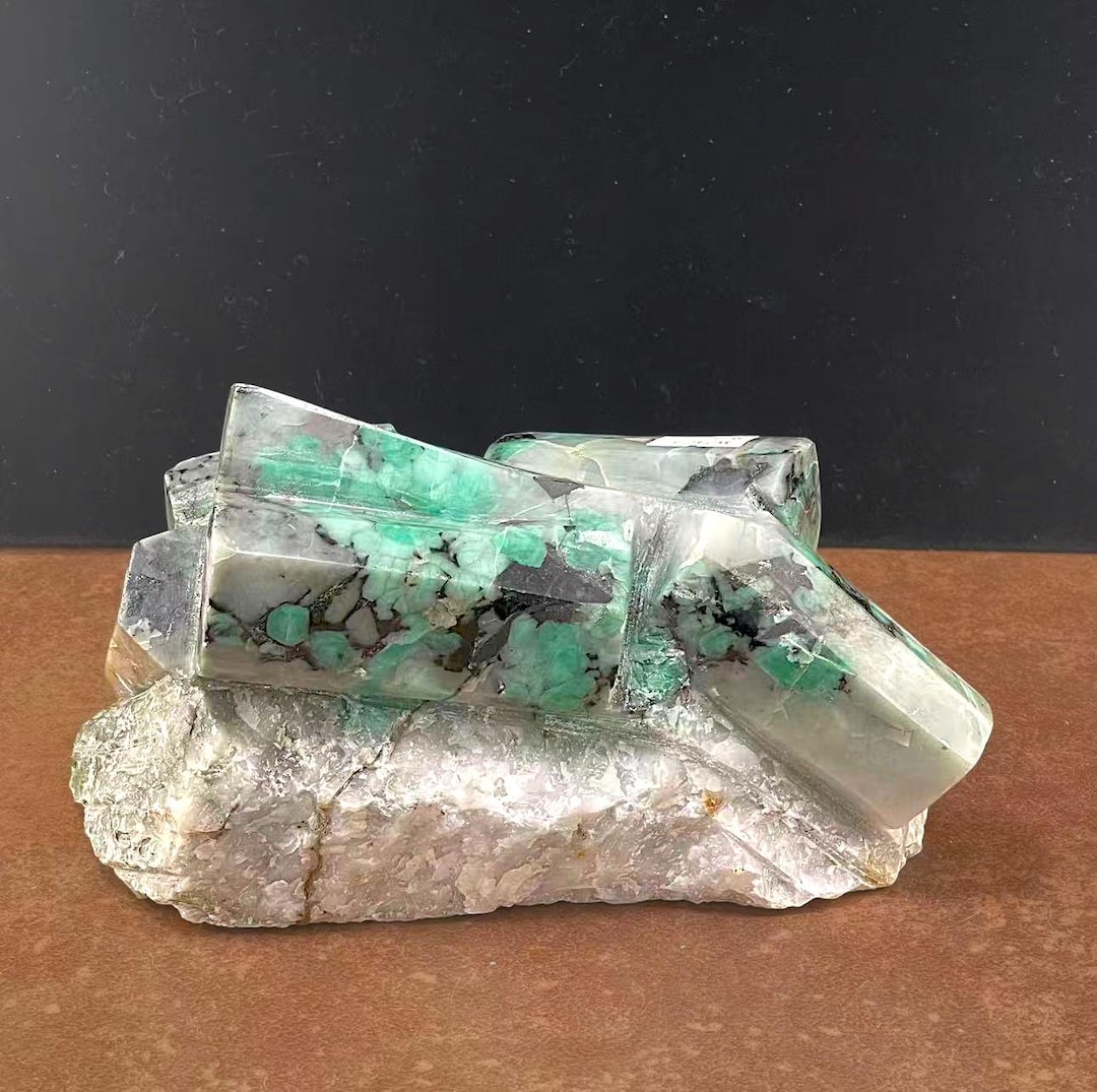 Natural Green Emerald, Large Rough Rock, From Boyaca, Colombia- Chivor ...