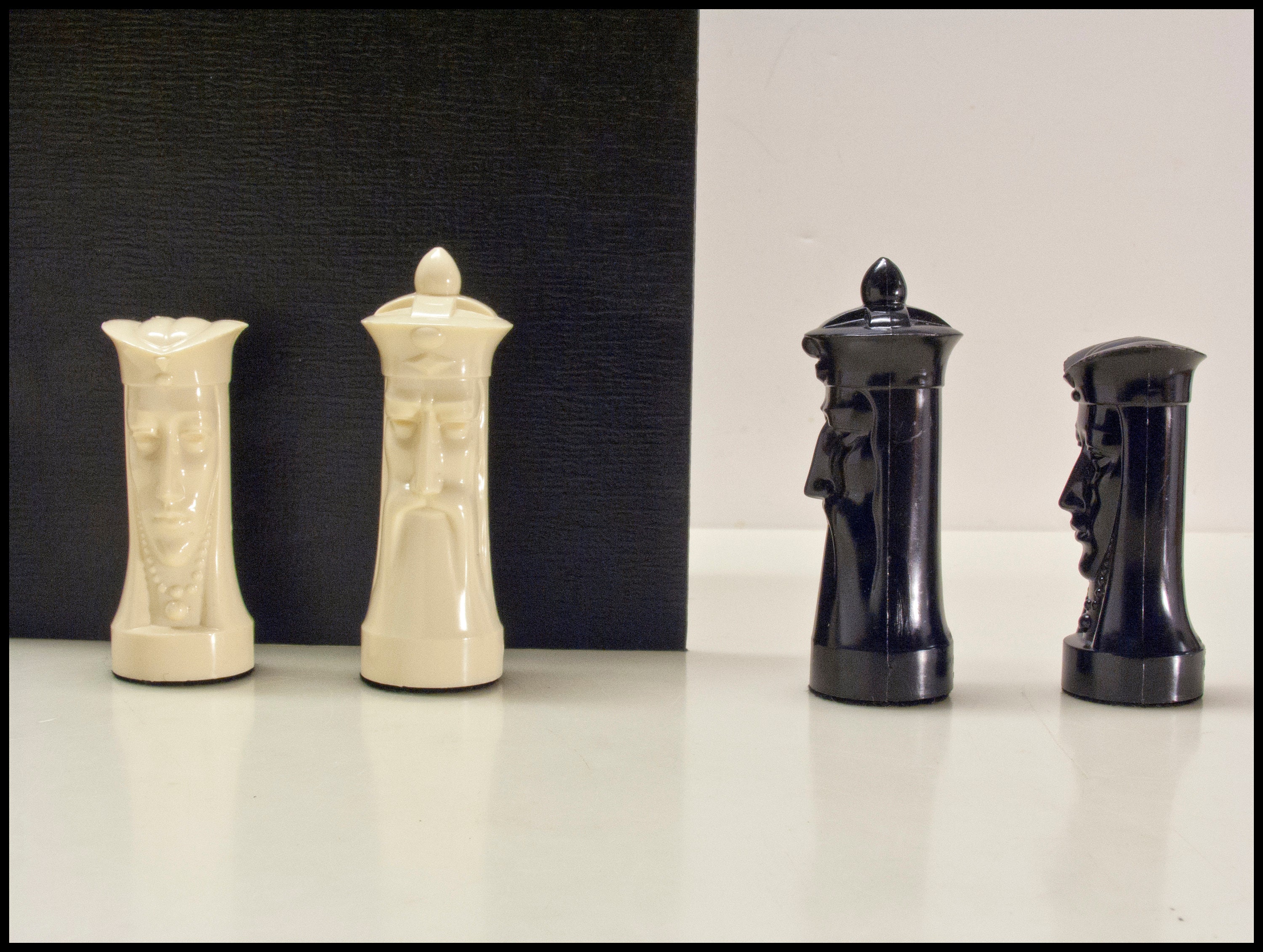 Ganine Gothic Chess Set Rare Vintage Mid Century Sculpture Pieces 1947 ...