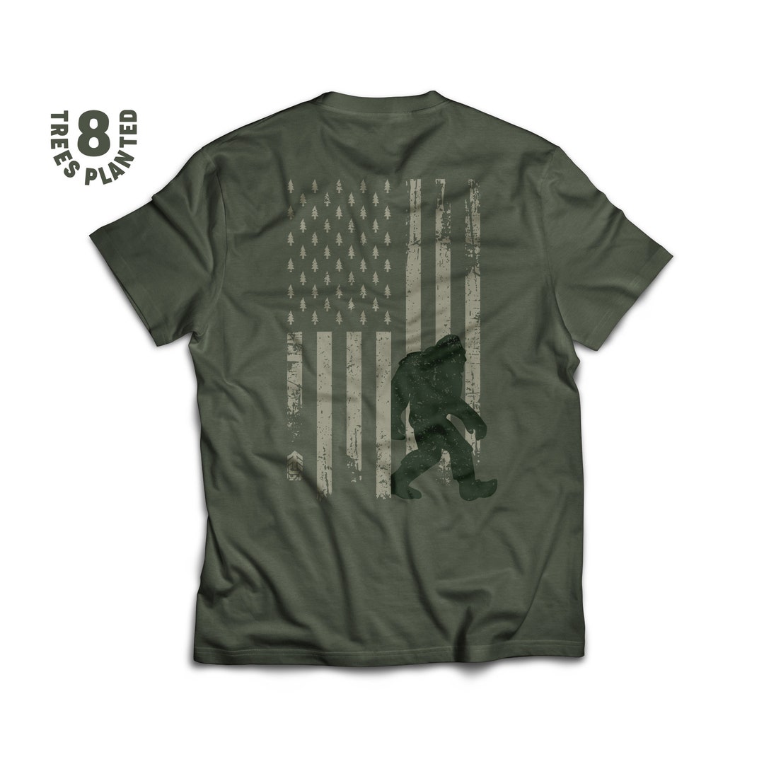 Squatch Shirt American Flag Bigfoot Pacific Northwest USA Sasquatch ...
