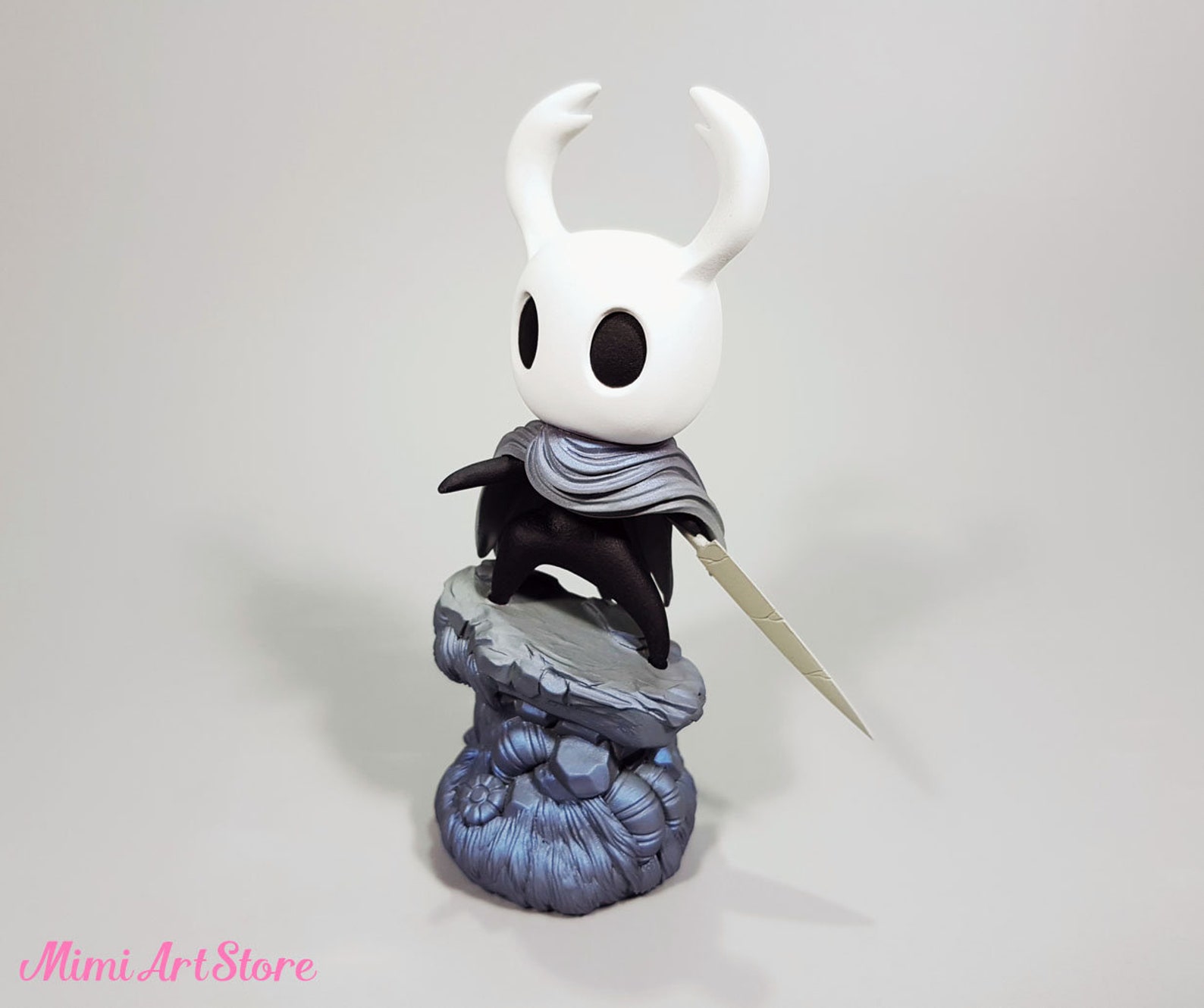 Hollow Knight Figurine. Hollow Knight Figure. Hollow Knight - Etsy