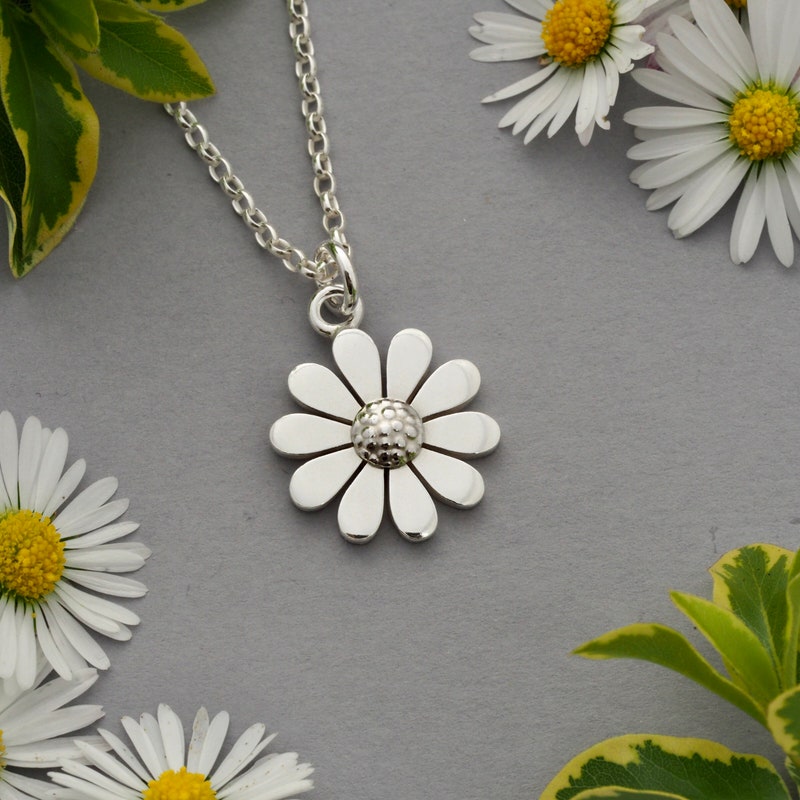 Daisy Pendant - Etsy