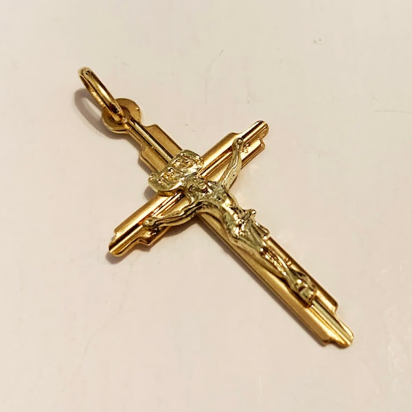 Unique Crucifix - Etsy