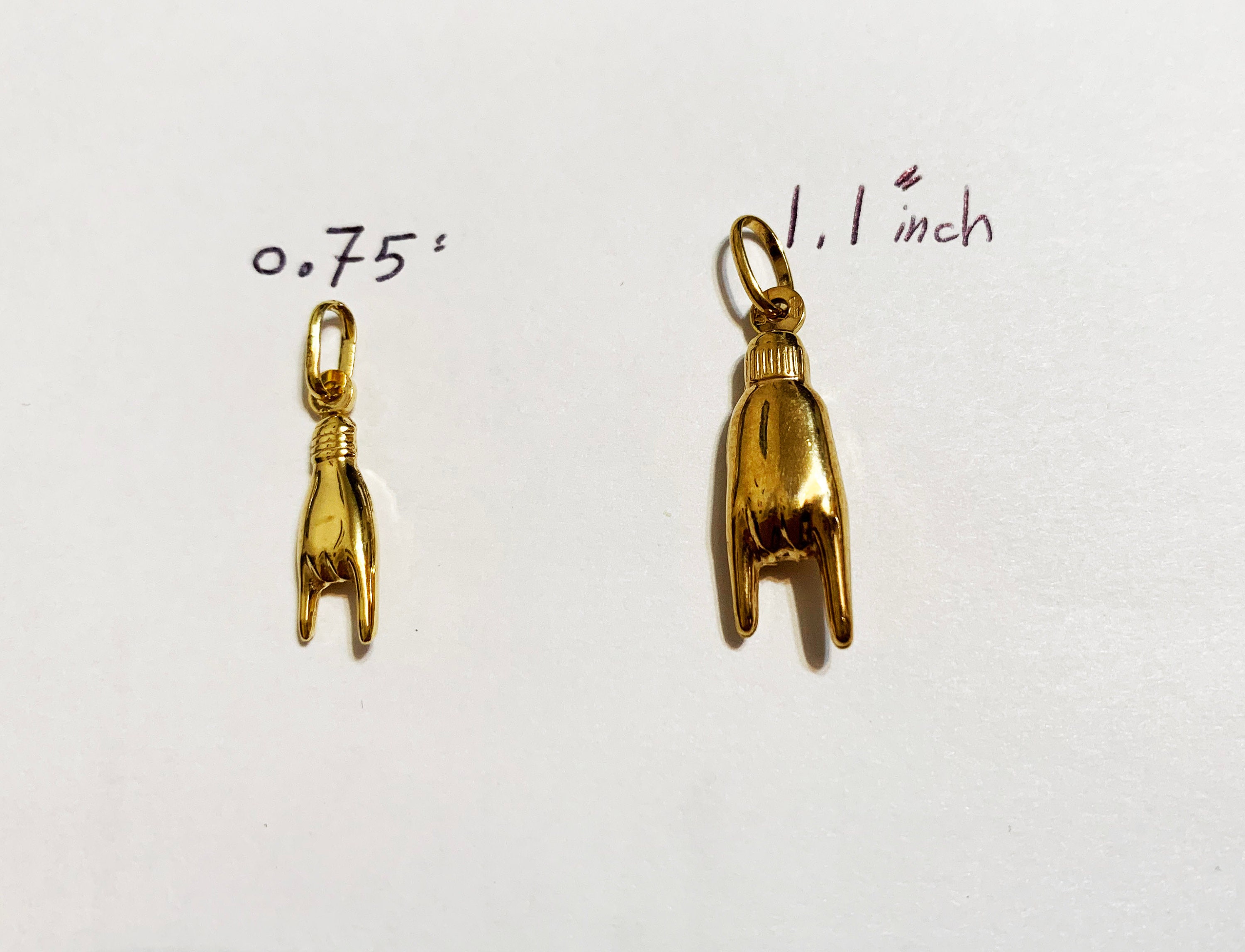 18k Yellow Gold Lucky Winner Sign Pendant(0.75" and 1.1"inch Length ...