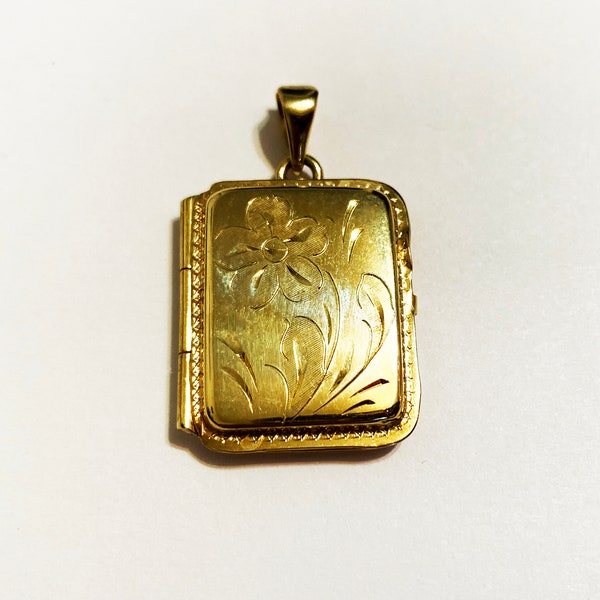 Gold Locket - Etsy