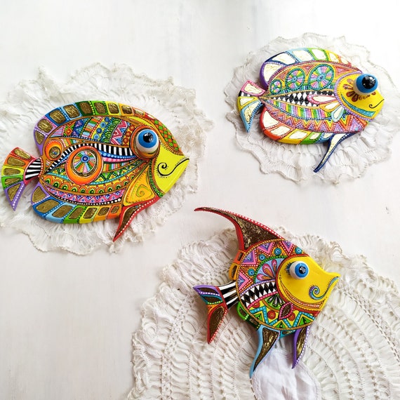 Set of 3 Polymer clay fish wall art in Talavera pottery style Hawaiian ...