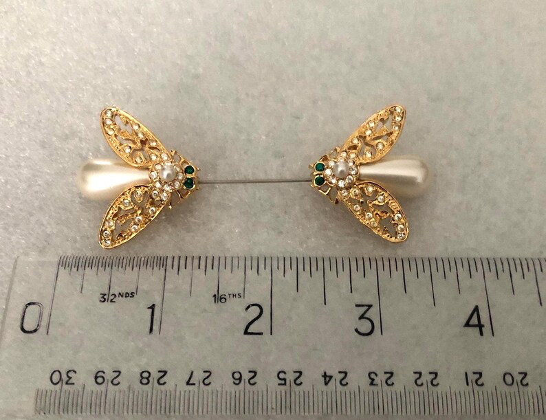 Rare Vintage Jabot Pin. Two Bees. Gold Tone Metal, Crystals and Faux ...
