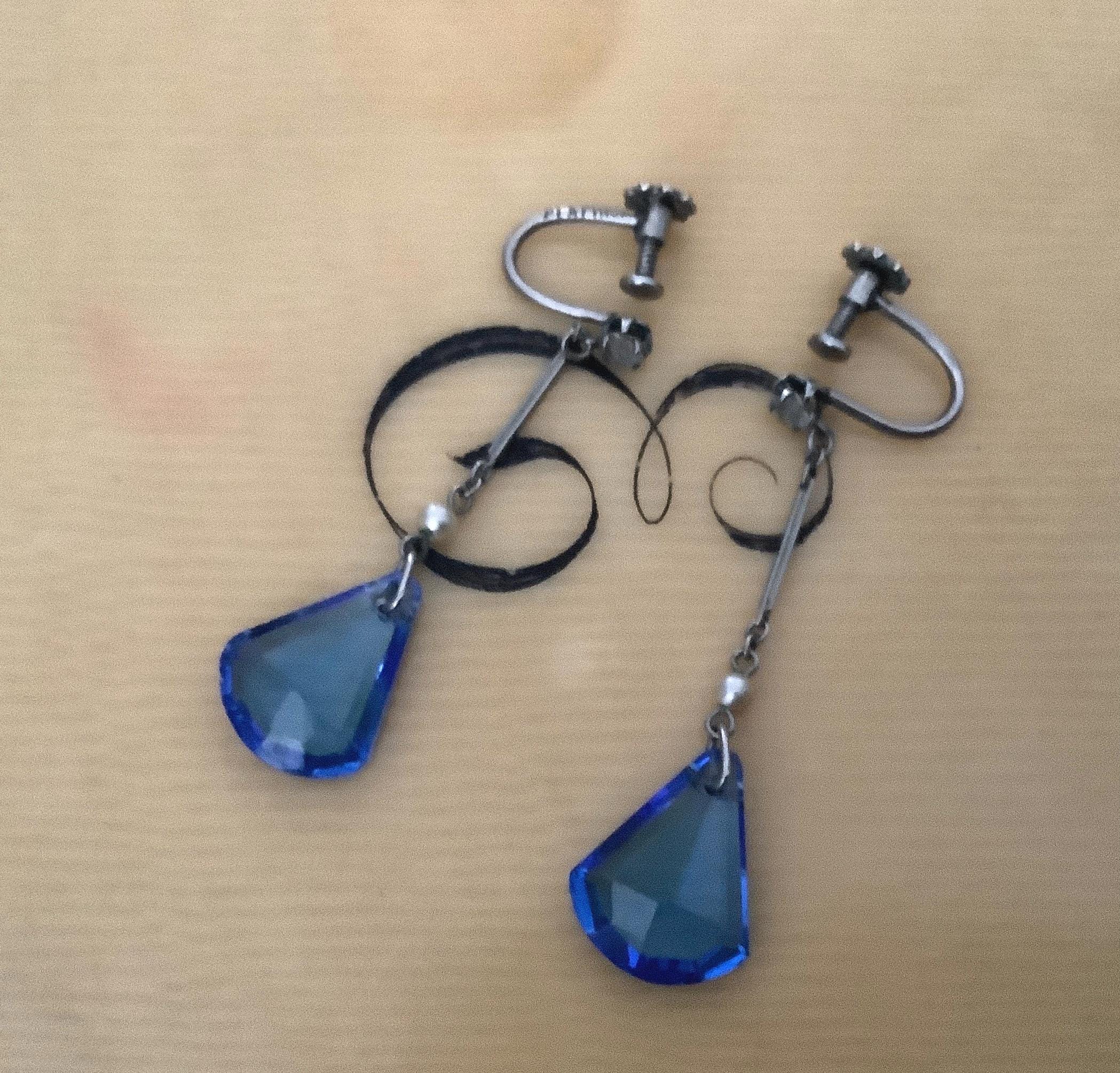 1920s Early Art Deco Screw Back Blue Crystal Earring in Platinon Metal ...