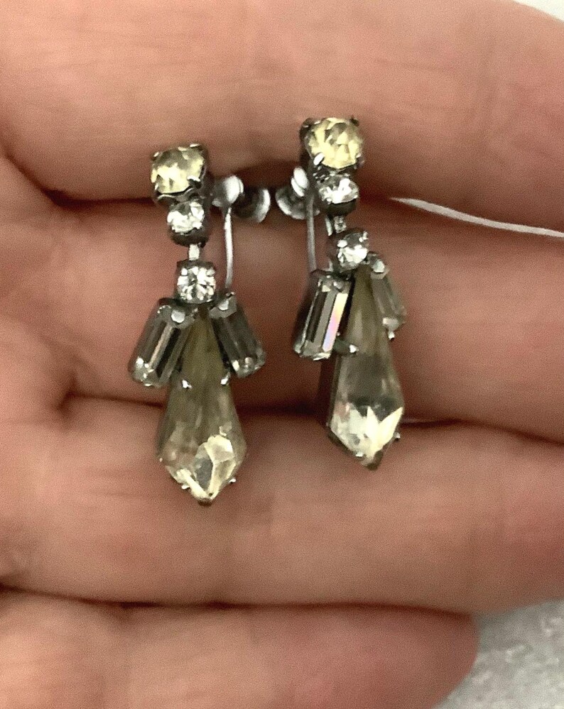 Rhinestone Screw Back Earrings. Art Deco Style. 1950s Vintage. Silver ...