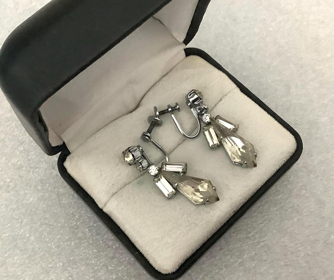 Rhinestone Screw Back Earrings. Art Deco Style. 1950s Vintage. Silver ...