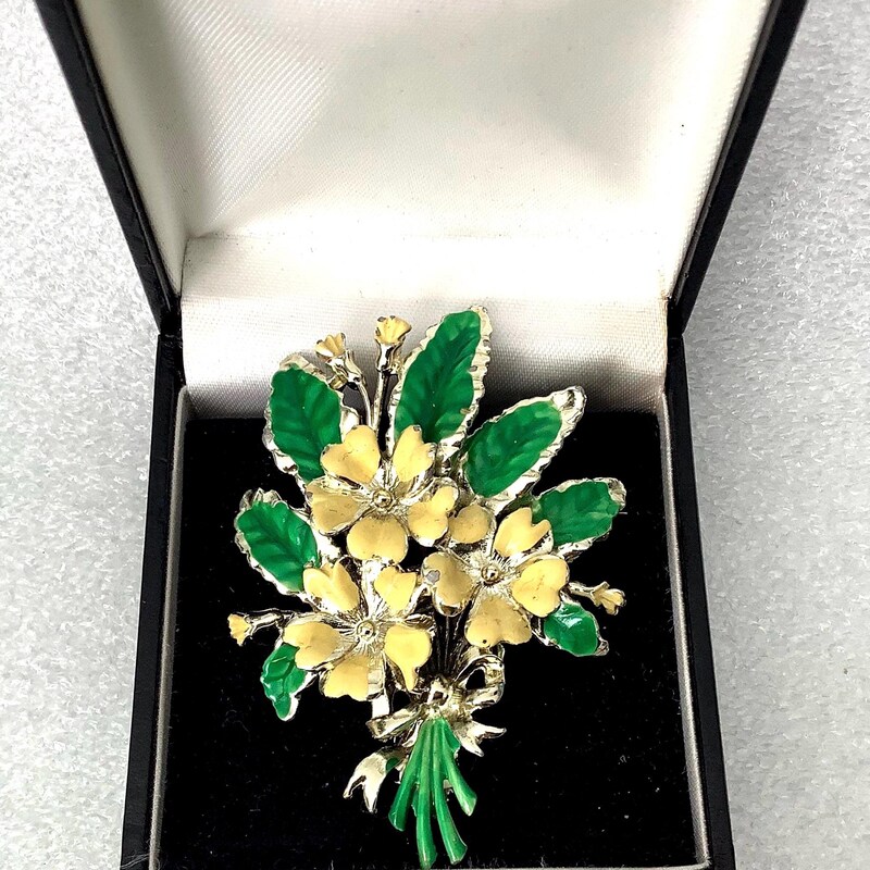 Exquisite Brooch - Etsy