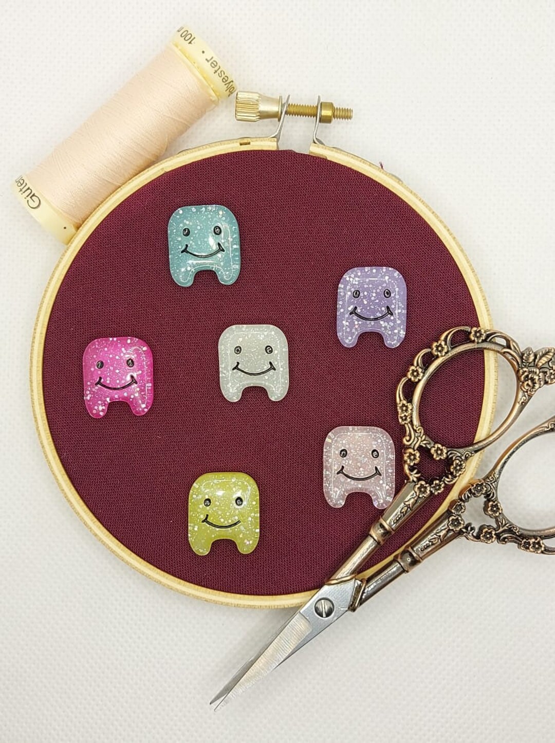 Cute Tooth Needle Minder in Resin: Smiling, Sparkly Teeth, Sparkle ...