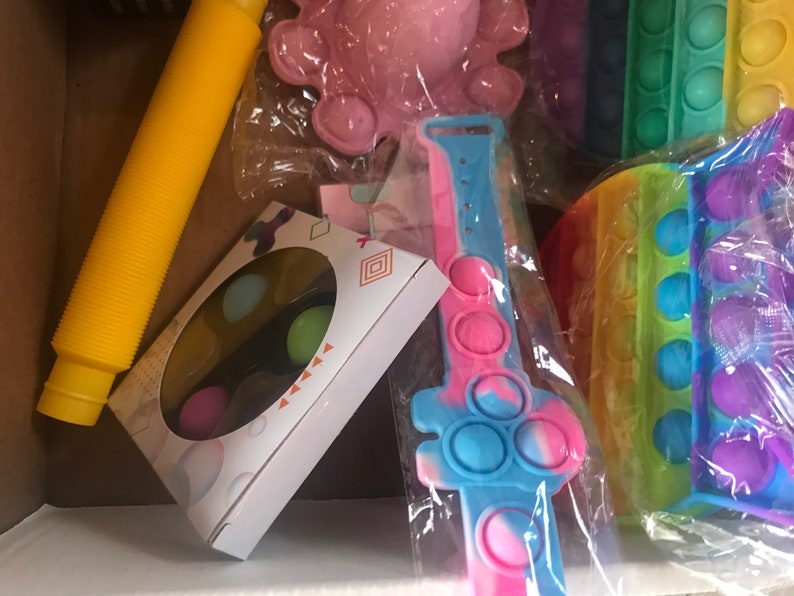 Mystery Fidget Box , Includes 4 Pop Its and 4 Fidgets , FREE SHIPPING ...