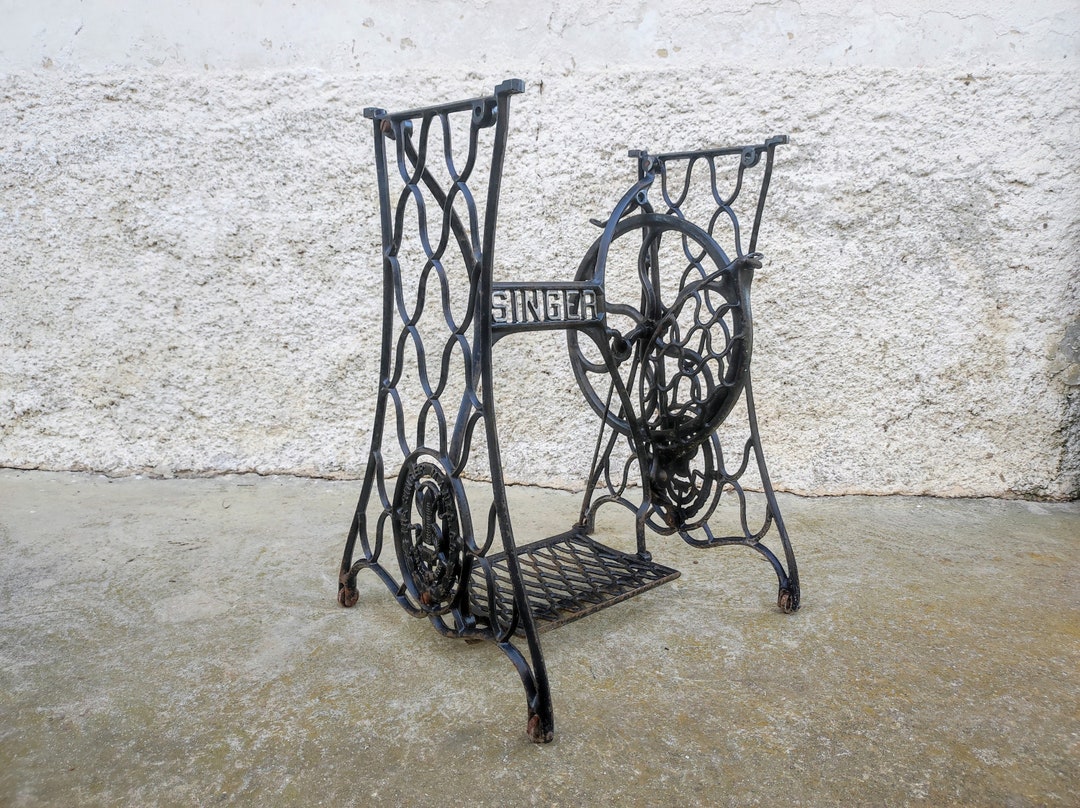 Antique Sewing Machine Base/ Singer Sewing Machine Base / Treadle ...