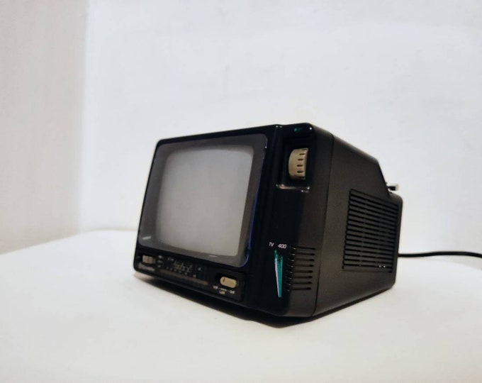 Vintage Small Roadstar Tv/ Portable Tv/ Small Tv/ Roadstar Tv/ Black ...