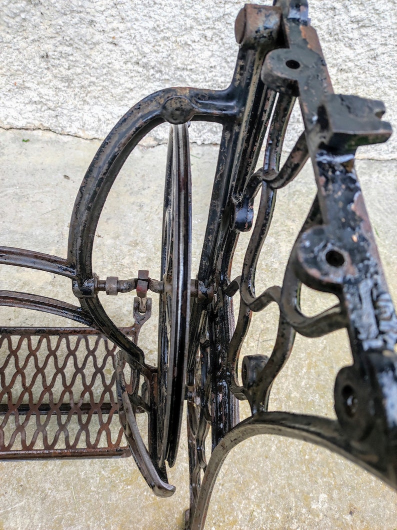 Antique Haid&neu Sewing Machine Base: Cast Iron Treadle Table - Etsy