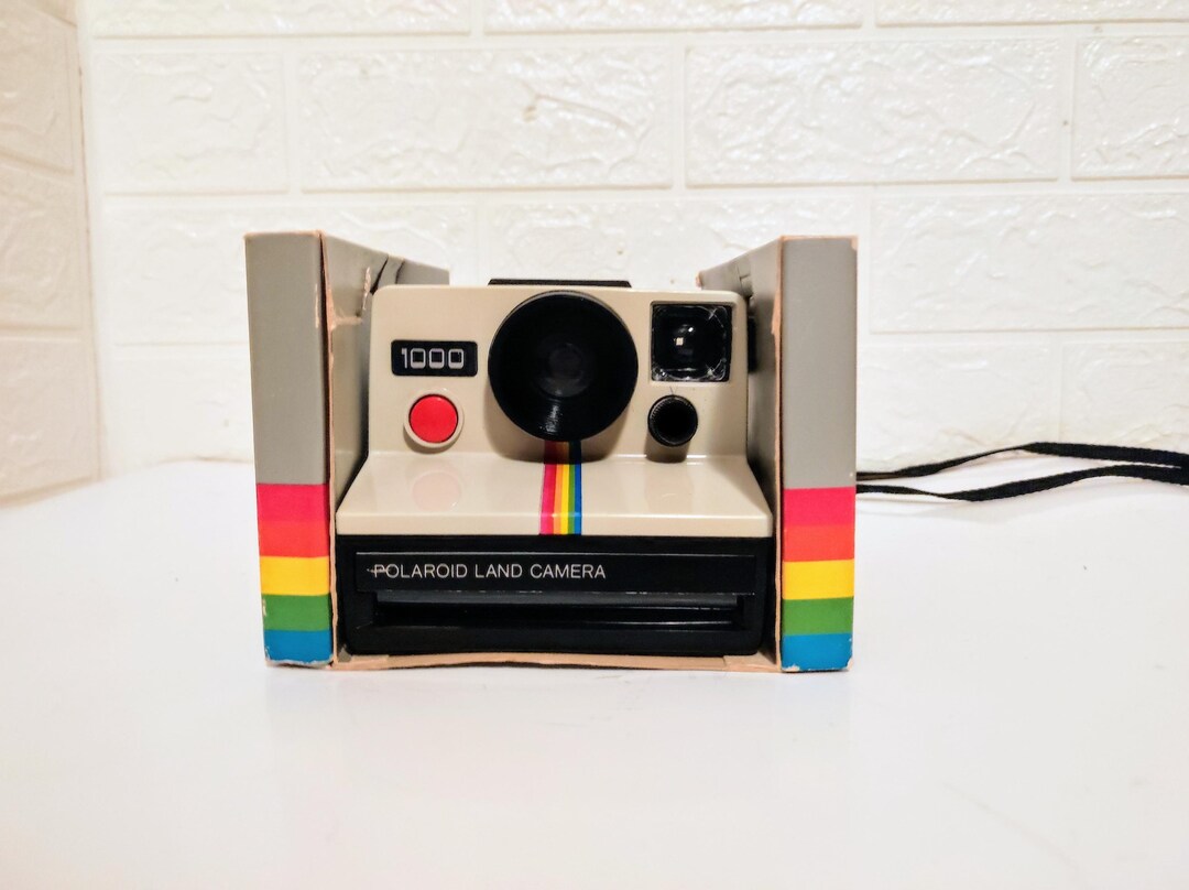 Vintage Polaroid 1000 Land Camera / Red Push Button/ Retro Polaroid ...