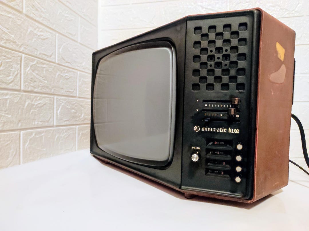 Vintage Portable TV EI Minimatic Luxe / Yugoslavia Tv/ Plastic Tv/ Working Tv/ Retro Working Tv ...