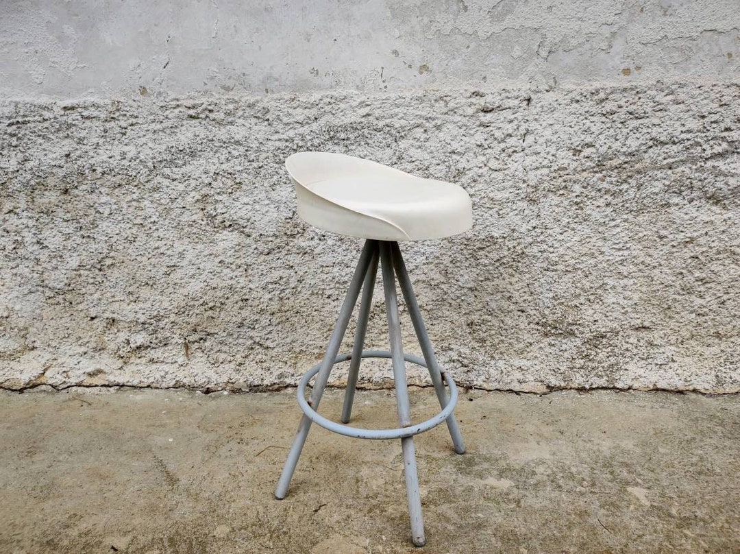 White plastic bar stool store