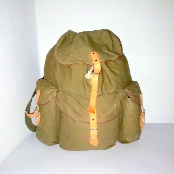 Vintage Backpack - Etsy