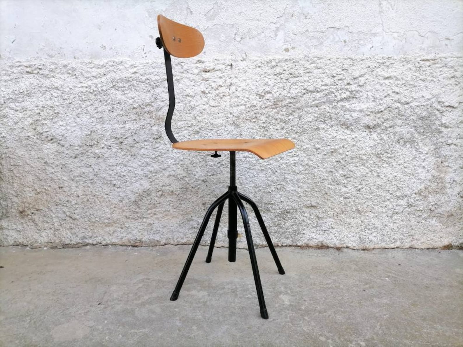 Vintage Industrial Swivel Chair/mid Century Industrial - Etsy