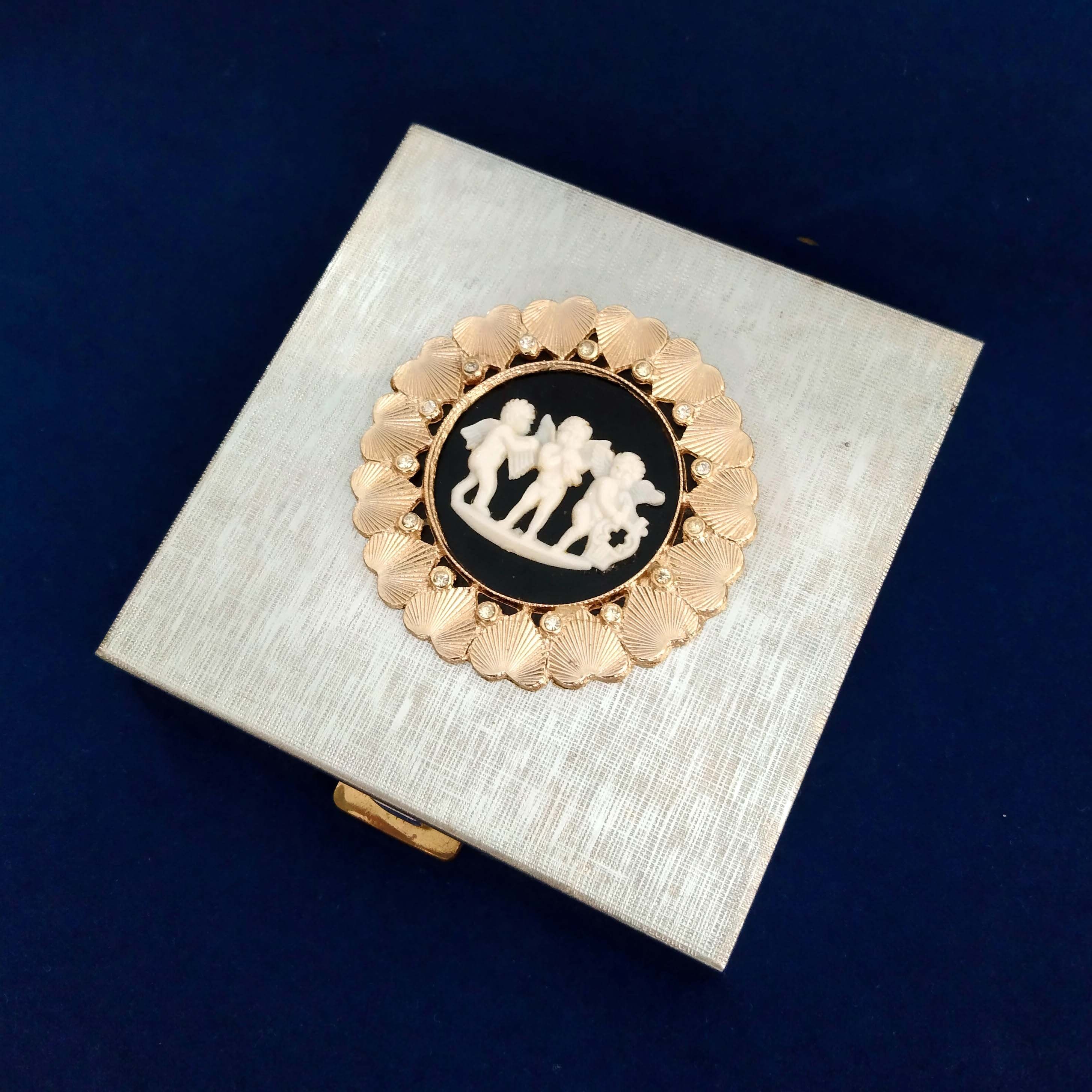 Cupids Musicians Cameo Volupte Powder Compact 1950s, Heart and ...