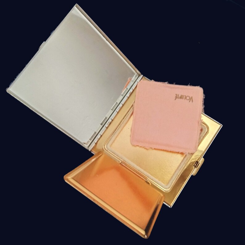 Cupids Musicians Cameo Volupte Powder Compact 1950s, Heart and ...